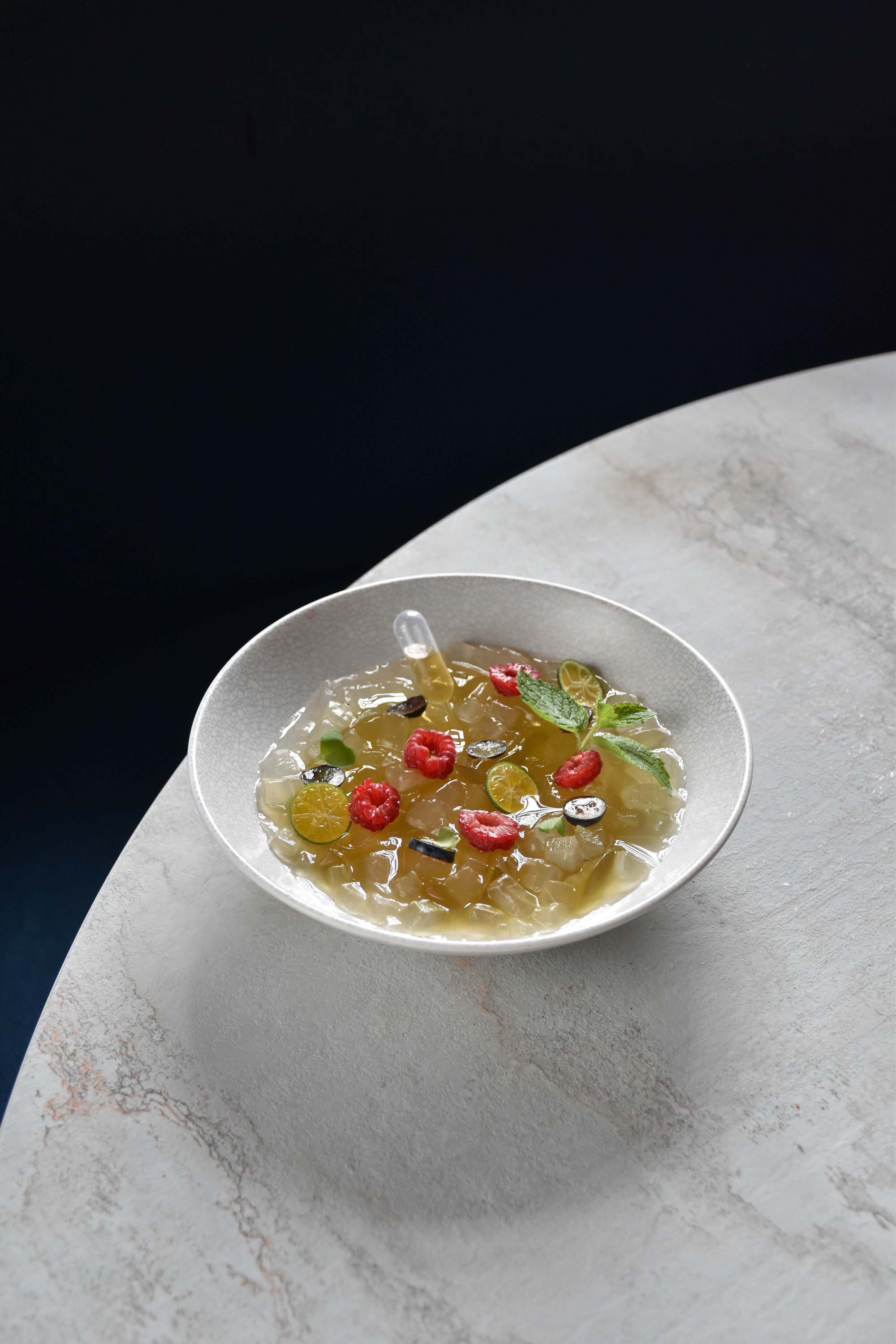 The Riverhouse’s Modern Chinese Tapas Restaurant - mìmì - METROPOLITANT